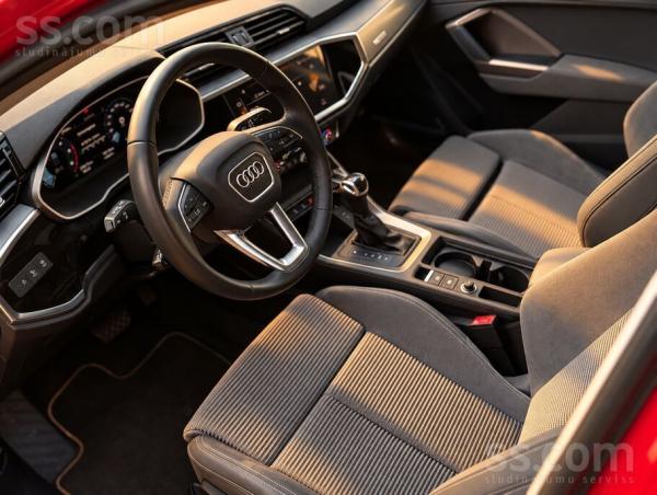 Sarkans Audi Q3 2023 Jūrmala, ar dzinēja tilpumu 2.00 L un nobraukumu 39 tūkst. km par 32850 €, foto 8 vietnē AUTOMOTO.COM.LV