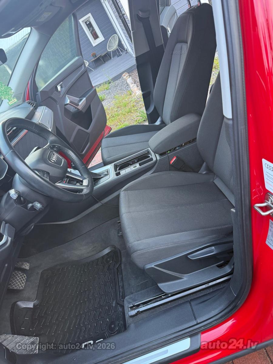 Red Audi Q3 2019 in Tallinn, with an engine capacity of 2.00 L and mileage of 52 thousand km for 26900 €, photo 14 on AUTOMOTO.COM.LV