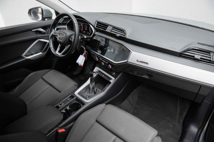 Audi Q3 2021 Peetri, ar dzinēja tilpumu 1.50 L un nobraukumu 91 tūkst. km par 24900 €, foto 10 vietnē AUTOMOTO.COM.LV