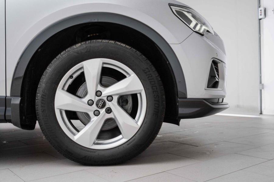 Audi Q3 2021 Peetri, ar dzinēja tilpumu 1.50 L un nobraukumu 91 tūkst. km par 24900 €, foto 12 vietnē AUTOMOTO.COM.LV