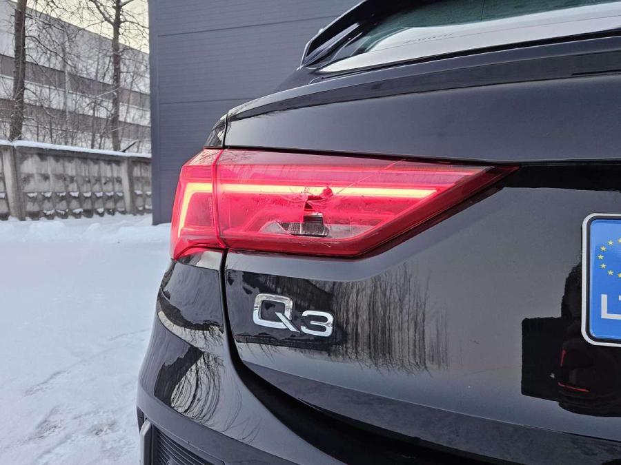 Black Audi Q3 Sportback 2021 in Kaunas, with an engine capacity of 1.50 L and mileage of 58 thousand km for 11900 €, photo 12 on AUTOMOTO.COM.LV