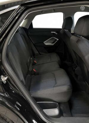 Melns Audi Q3 Sportback 2021 Kauņa, ar dzinēja tilpumu 1.50 L un nobraukumu 110 tūkst. km par 24500 €, foto 7 vietnē AUTOMOTO.COM.LV