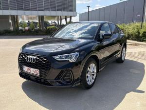 Black Audi Q3 Sportback 2021 in Vilnius, with an engine capacity of 1.97 L and mileage of 99 thousand km for 25900 €, photo 6 on AUTOMOTO.COM.LV