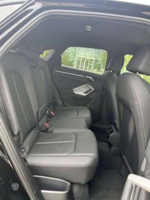 Melns Audi Q3 Sportback 2021 Viļņa, ar dzinēja tilpumu 1.97 L un nobraukumu 99 tūkst. km par 25900 €, foto 13 vietnē AUTOMOTO.COM.LV