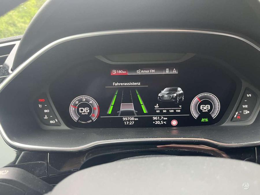 Melns Audi Q3 Sportback 2021 Viļņa, ar dzinēja tilpumu 1.97 L un nobraukumu 99 tūkst. km par 25900 €, foto 20 vietnē AUTOMOTO.COM.LV