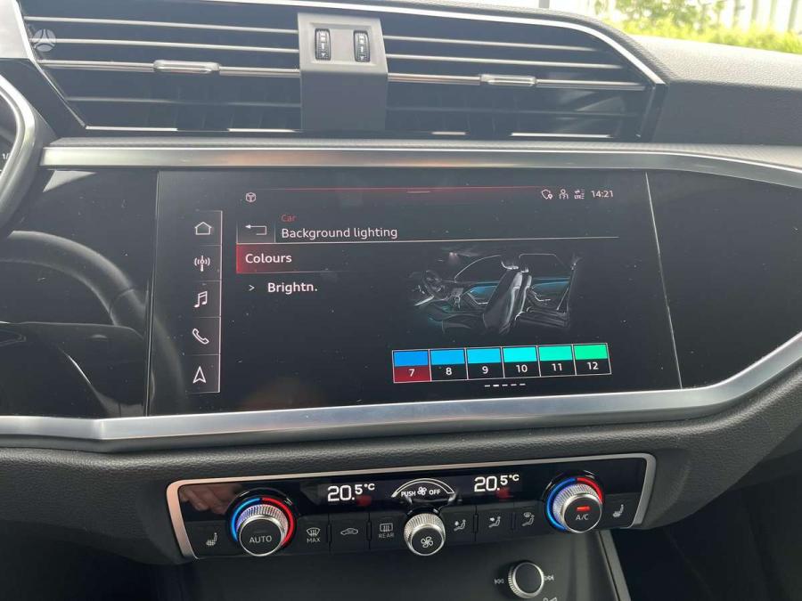 Melns Audi Q3 Sportback 2021 Viļņa, ar dzinēja tilpumu 1.97 L un nobraukumu 99 tūkst. km par 25900 €, foto 23 vietnē AUTOMOTO.COM.LV