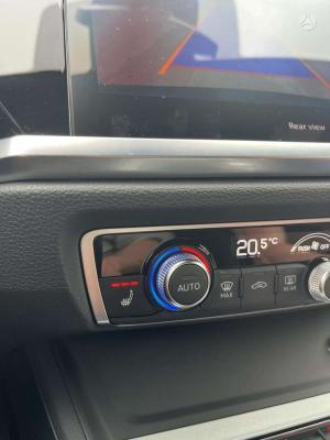 Melns Audi Q3 Sportback 2021 Viļņa, ar dzinēja tilpumu 1.97 L un nobraukumu 99 tūkst. km par 25900 €, foto 27 vietnē AUTOMOTO.COM.LV