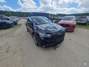 Black Audi Q3 Sportback 2021 in Vilnius, with an engine capacity of 2.00 L and mileage of 280 thousand km for 19500 €, photo 6 on AUTOMOTO.COM.LV