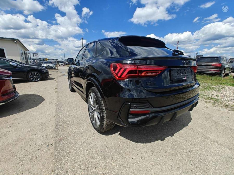 Black Audi Q3 Sportback 2021 in Vilnius, with an engine capacity of 2.00 L and mileage of 280 thousand km for 19500 €, photo 14 on AUTOMOTO.COM.LV