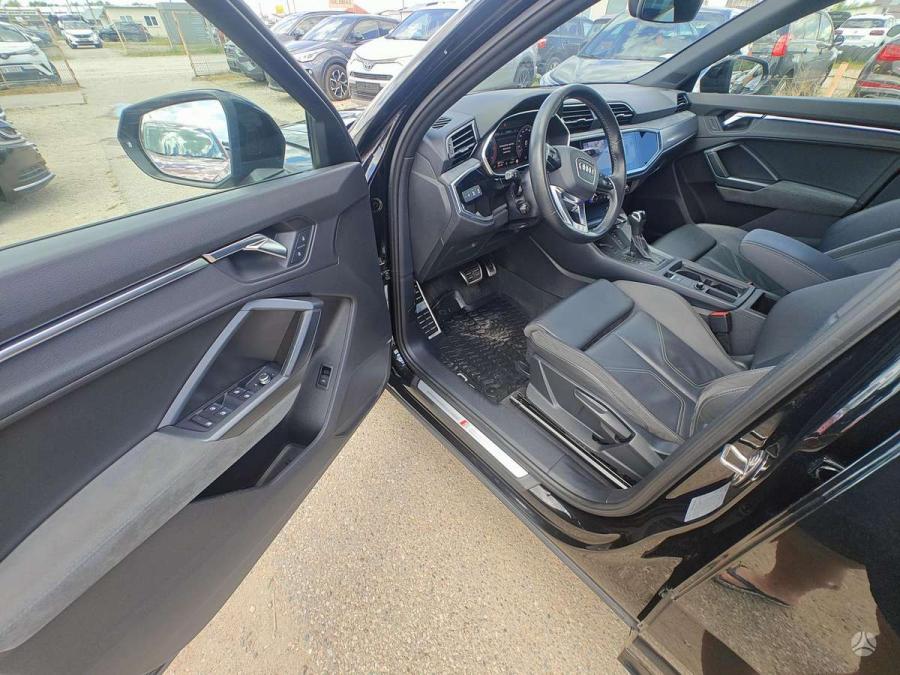 Black Audi Q3 Sportback 2021 in Vilnius, with an engine capacity of 2.00 L and mileage of 280 thousand km for 19500 €, photo 19 on AUTOMOTO.COM.LV