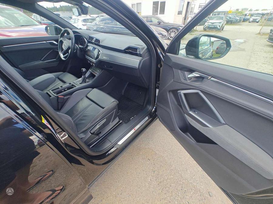 Black Audi Q3 Sportback 2021 in Vilnius, with an engine capacity of 2.00 L and mileage of 280 thousand km for 19500 €, photo 21 on AUTOMOTO.COM.LV