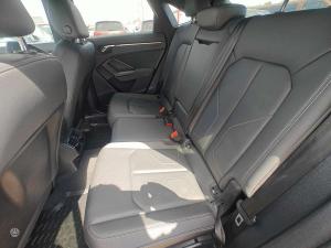 Black Audi Q3 Sportback 2021 in Vilnius, with an engine capacity of 2.00 L and mileage of 280 thousand km for 19500 €, photo 27 on AUTOMOTO.COM.LV