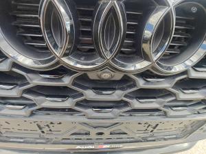 Black Audi Q3 Sportback 2021 in Vilnius, with an engine capacity of 2.00 L and mileage of 280 thousand km for 19500 €, photo 39 on AUTOMOTO.COM.LV