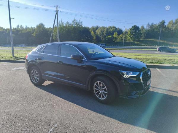 Black Audi Q3 Sportback 2023 in Vilnius, with an engine capacity of 1.50 L and mileage of 46 thousand km for 34500 €, photo 1 on AUTOMOTO.COM.LV