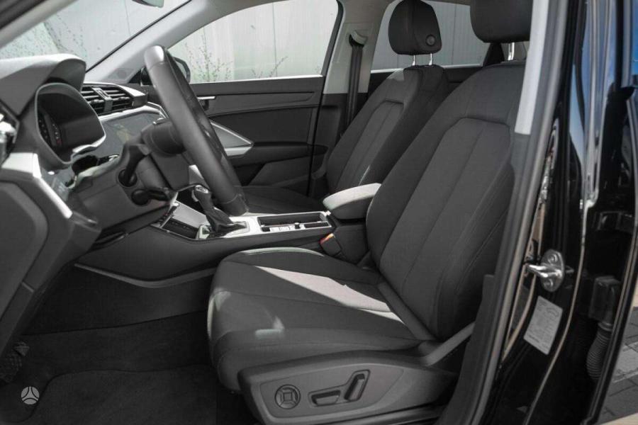 Black Audi Q3 Sportback 2024 in Vilnius, with an engine capacity of 1.50 L and mileage of 12 thousand km for 34750 €, photo 9 on AUTOMOTO.COM.LV