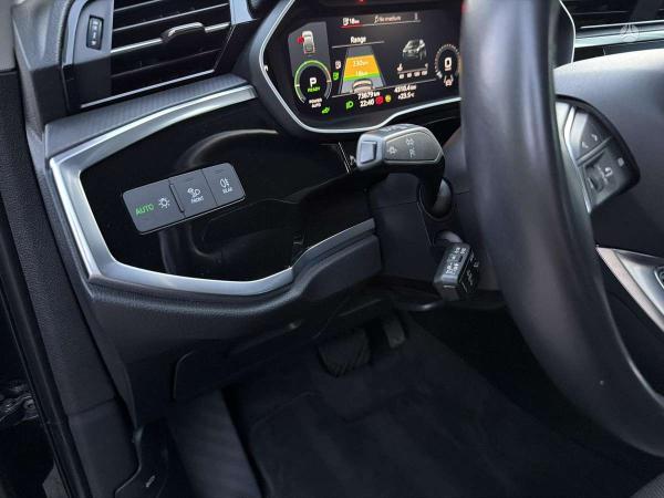 Ауди Q3 Sportback 2022 в Пярну на AUTOMOTO.COM.LV Черный Ауди Q3 Sportback 2022 в Пярну, объемом двигателя 1.40 л и пробегом 74 тыс. км за 26900 €, фото 10 на AUTOMOTO.COM.LV