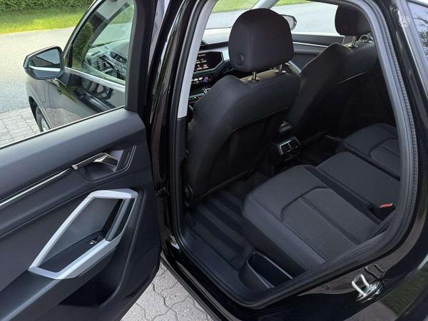Ауди Q3 Sportback 2022 в Пярну на AUTOMOTO.COM.LV Черный Ауди Q3 Sportback 2022 в Пярну, объемом двигателя 1.40 л и пробегом 74 тыс. км за 26900 €, фото 11 на AUTOMOTO.COM.LV