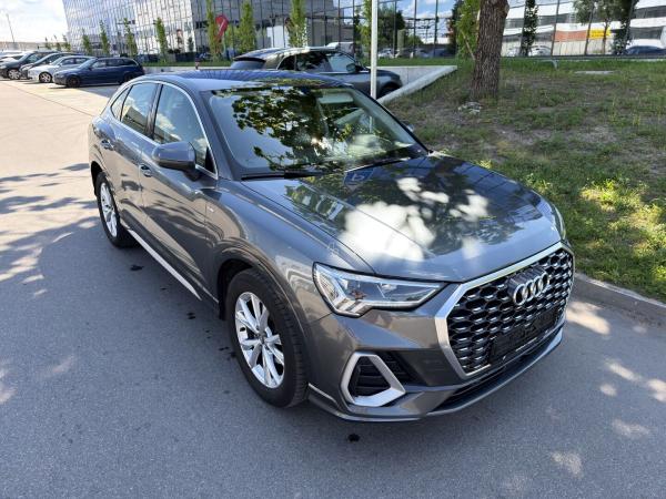 Pelēks Audi Q3 Sportback 2020 Panevēža, ar dzinēja tilpumu 2.00 L un nobraukumu 215 tūkst. km par 22000 €, foto 2 vietnē AUTOMOTO.COM.LV