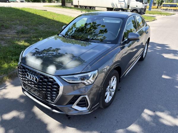 Pelēks Audi Q3 Sportback 2020 Panevēža, ar dzinēja tilpumu 2.00 L un nobraukumu 215 tūkst. km par 22000 €, foto 4 vietnē AUTOMOTO.COM.LV