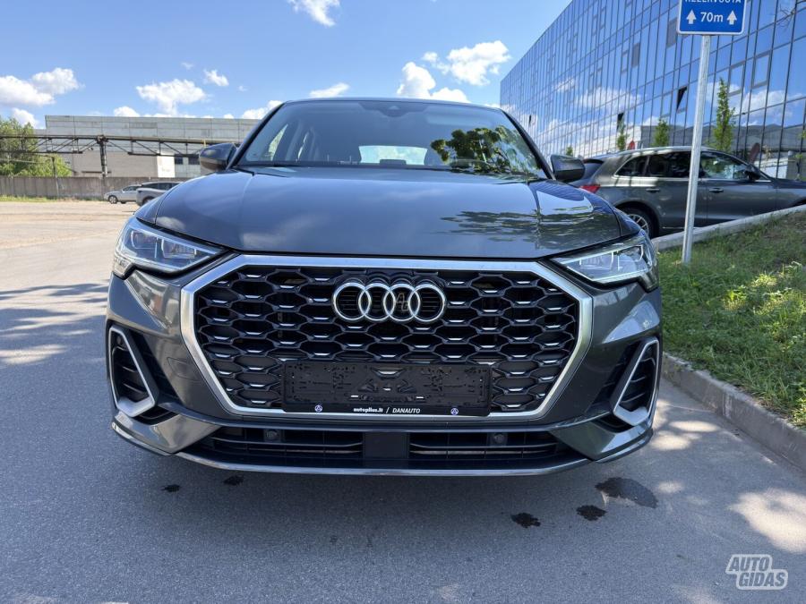 Pelēks Audi Q3 Sportback 2020 Panevēža, ar dzinēja tilpumu 2.00 L un nobraukumu 215 tūkst. km par 22000 €, foto 6 vietnē AUTOMOTO.COM.LV