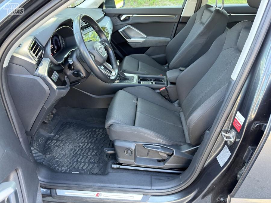 Pelēks Audi Q3 Sportback 2020 Panevēža, ar dzinēja tilpumu 2.00 L un nobraukumu 215 tūkst. km par 22000 €, foto 15 vietnē AUTOMOTO.COM.LV