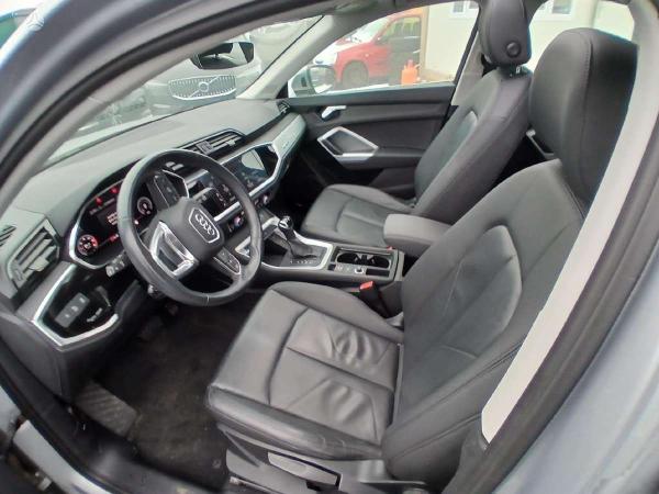 Grey Audi Q3 Sportback 2021 in Vilnius, with an engine capacity of 1.97 L and mileage of 168 thousand km for 24400 €, photo 6 on AUTOMOTO.COM.LV