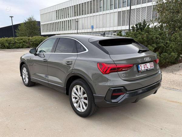 Grey Audi Q3 Sportback 2021 in Vilnius, with an engine capacity of 1.97 L and mileage of 157 thousand km for 24500 €, photo 5 on AUTOMOTO.COM.LV
