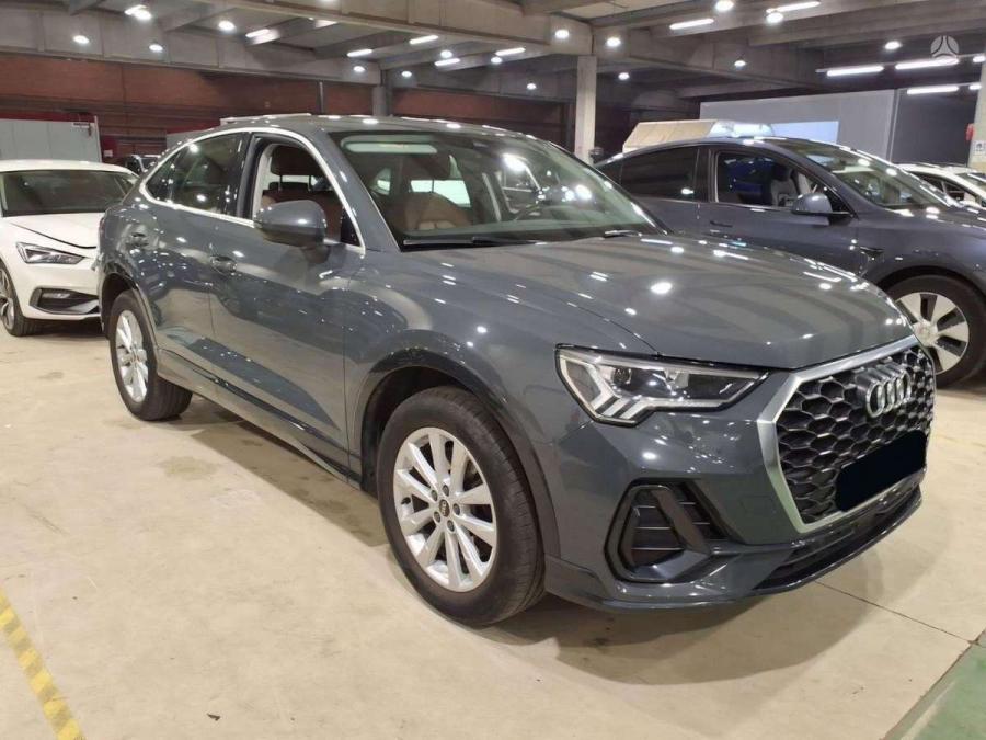 Pelēks Audi Q3 Sportback 2022 Viļņa, ar dzinēja tilpumu 1.40 L un nobraukumu 87 tūkst. km par 27890 €, foto 3 vietnē AUTOMOTO.COM.LV