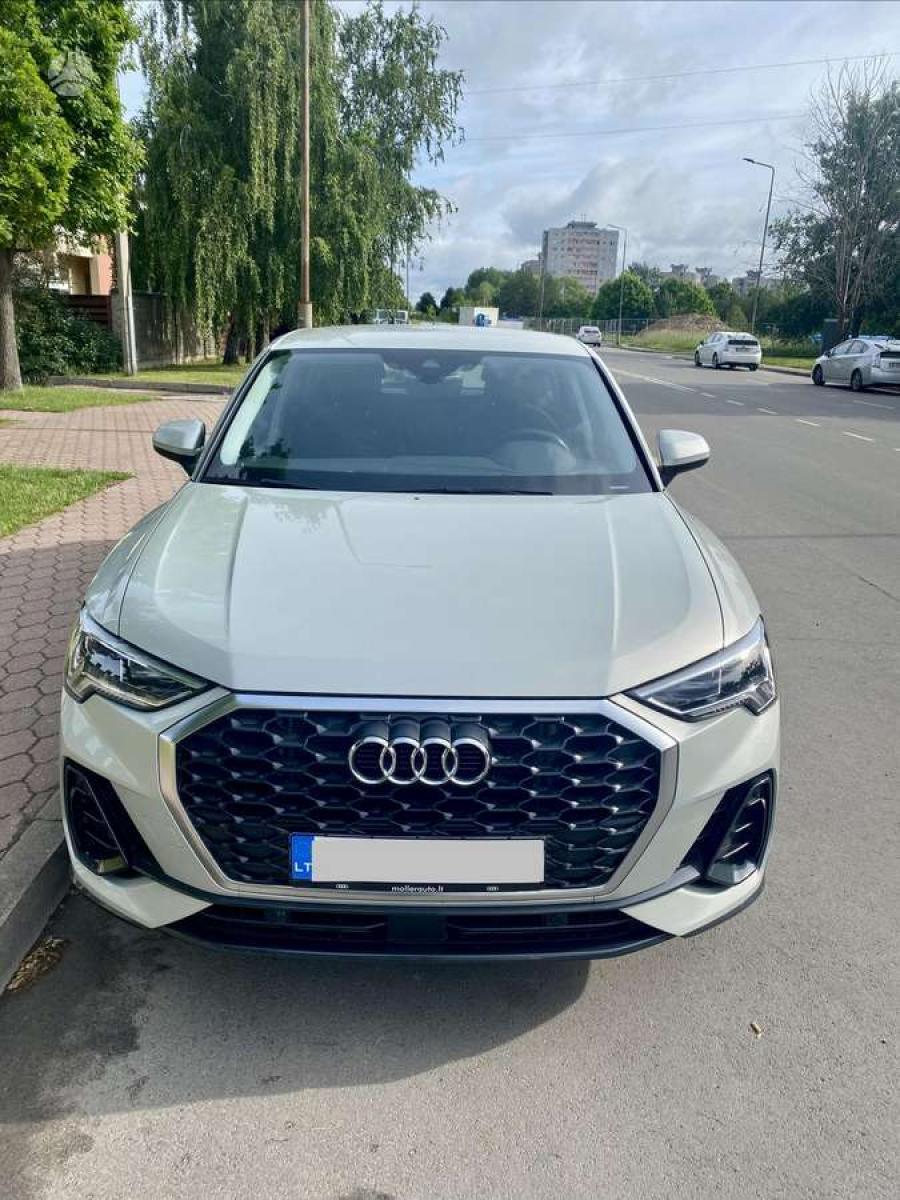 Серый Ауди Q3 Sportback 2023 в Клайпеда, объемом двигателя 1.50 л и пробегом 55 тыс. км за 29500 €, фото 3 на AUTOMOTO.COM.LV