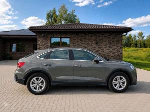 Pelēks Audi Q3 Sportback 2023 Viļņa, ar dzinēja tilpumu 1.50 L un nobraukumu 98 tūkst. km par 27490 €, foto 4 vietnē AUTOMOTO.COM.LV