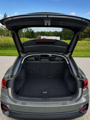 Pelēks Audi Q3 Sportback 2023 Viļņa, ar dzinēja tilpumu 1.50 L un nobraukumu 98 tūkst. km par 27490 €, foto 10 vietnē AUTOMOTO.COM.LV