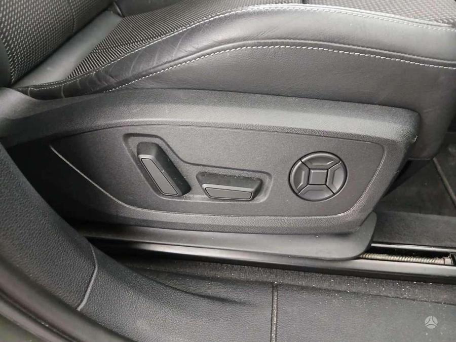Pelēks Audi Q3 Sportback 2023 Viļņa, ar dzinēja tilpumu 1.50 L un nobraukumu 154 tūkst. km par 27333 €, foto 10 vietnē AUTOMOTO.COM.LV