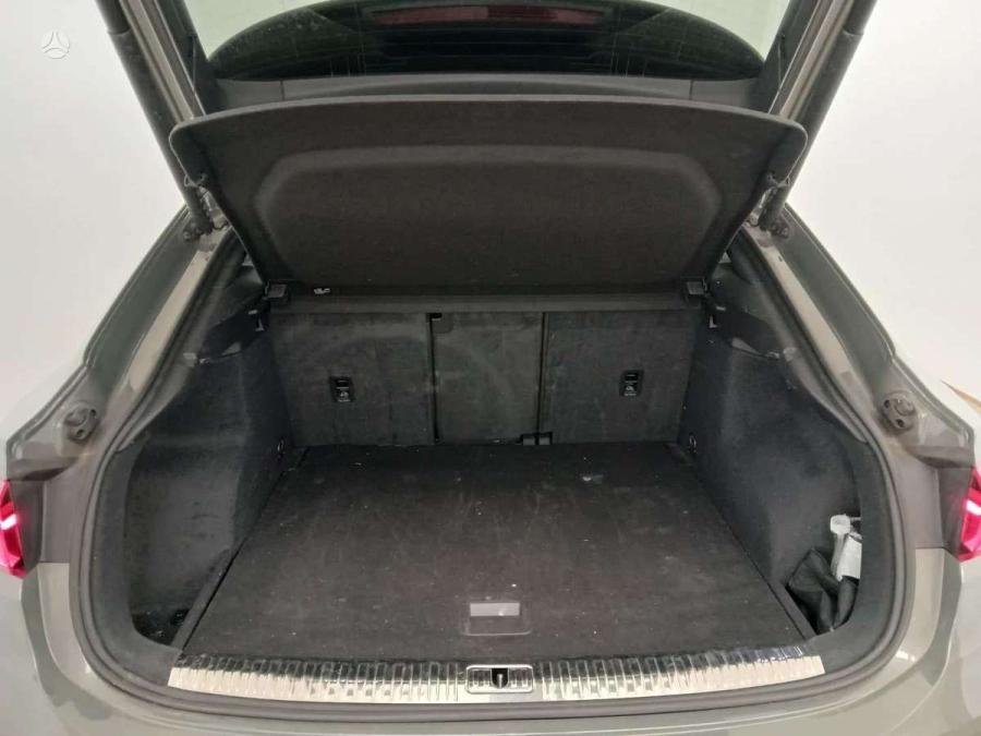 Pelēks Audi Q3 Sportback 2023 Viļņa, ar dzinēja tilpumu 1.50 L un nobraukumu 154 tūkst. km par 27333 €, foto 22 vietnē AUTOMOTO.COM.LV