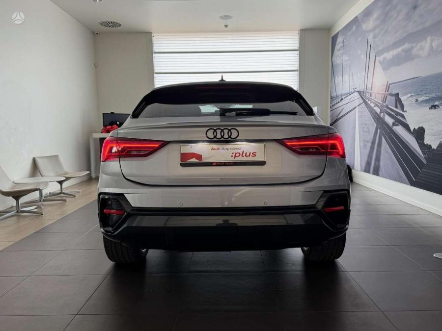 Pelēks Audi Q3 Sportback 2024 Kauņa, ar dzinēja tilpumu 1.97 L un nobraukumu 56 tūkst. km par 37299 €, foto 5 vietnē AUTOMOTO.COM.LV