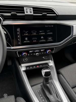 Pelēks Audi Q3 Sportback 2025 Viļņa, ar dzinēja tilpumu 1.50 L un nobraukumu 4 tūkst. km par 36000 €, foto 11 vietnē AUTOMOTO.COM.LV