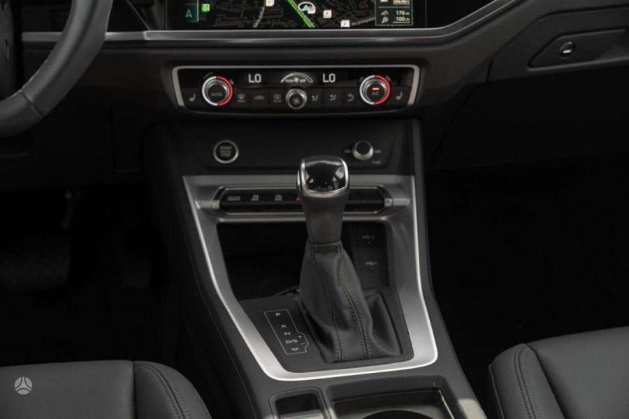 Pelēks Audi Q3 Sportback 2025 Viļņa, ar dzinēja tilpumu 2.00 L un nobraukumu 18 tūkst. km par 39650 €, foto 11 vietnē AUTOMOTO.COM.LV