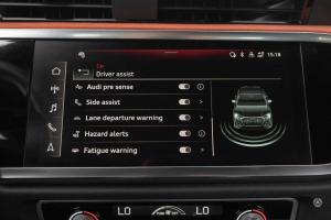Pelēks Audi Q3 Sportback 2025 Viļņa, ar dzinēja tilpumu 2.00 L un nobraukumu 18 tūkst. km par 39650 €, foto 15 vietnē AUTOMOTO.COM.LV