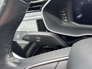 Grey Audi Q3 Sportback 2020 in Kaunas, with an engine capacity of 1.97 L and mileage of 215 thousand km for 21000 €, photo 25 on AUTOMOTO.COM.LV