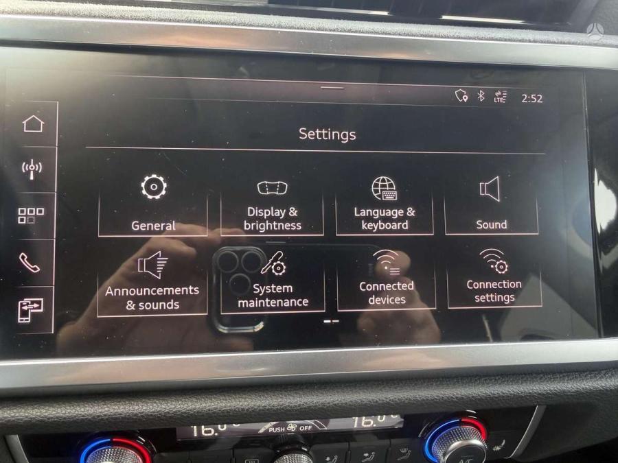 Grey Audi Q3 Sportback 2020 in Kaunas, with an engine capacity of 1.97 L and mileage of 215 thousand km for 21000 €, photo 32 on AUTOMOTO.COM.LV