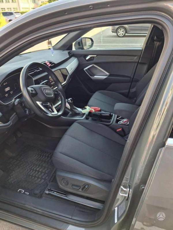 Grey Audi Q3 Sportback 2023 in Marijampole, with an engine capacity of 1.50 L and mileage of 20 thousand km for 32000 €, photo 7 on AUTOMOTO.COM.LV