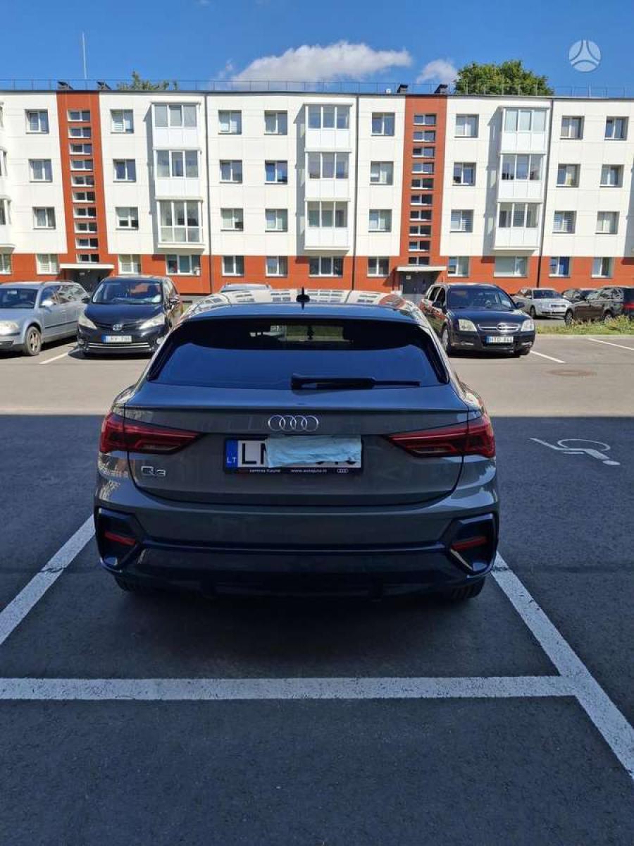 Grey Audi Q3 Sportback 2023 in Marijampole, with an engine capacity of 1.50 L and mileage of 20 thousand km for 32000 €, photo 13 on AUTOMOTO.COM.LV