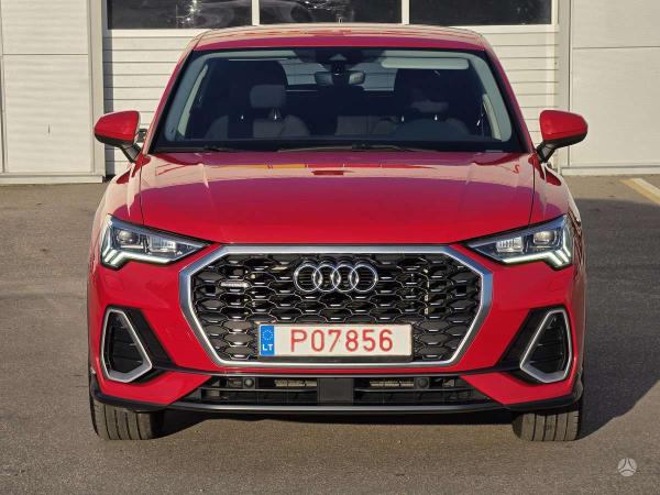 Red Audi Q3 Sportback 2020 in Jonava, with an engine capacity of 2.00 L and mileage of 238 thousand km for 21500 €, photo 3 on AUTOMOTO.COM.LV