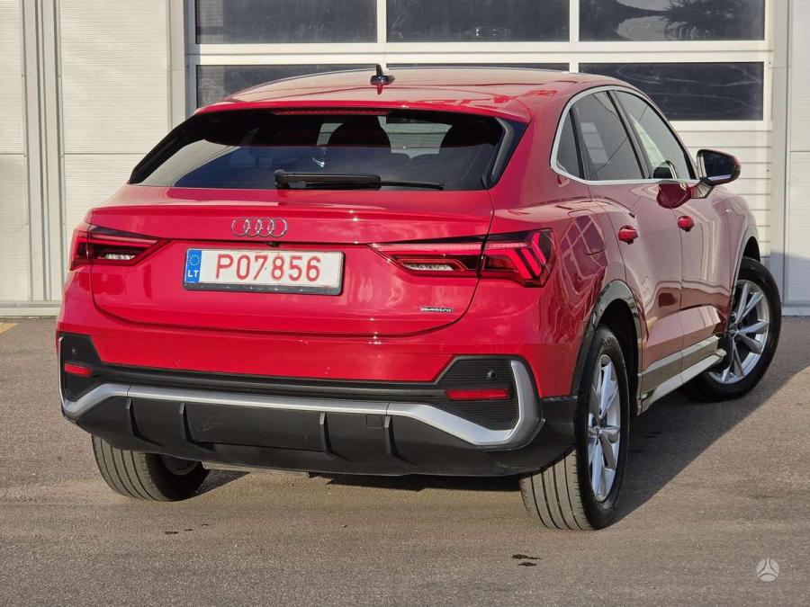Red Audi Q3 Sportback 2020 in Jonava, with an engine capacity of 2.00 L and mileage of 238 thousand km for 21500 €, photo 8 on AUTOMOTO.COM.LV
