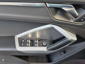 Red Audi Q3 Sportback 2020 in Jonava, with an engine capacity of 2.00 L and mileage of 238 thousand km for 21500 €, photo 33 on AUTOMOTO.COM.LV