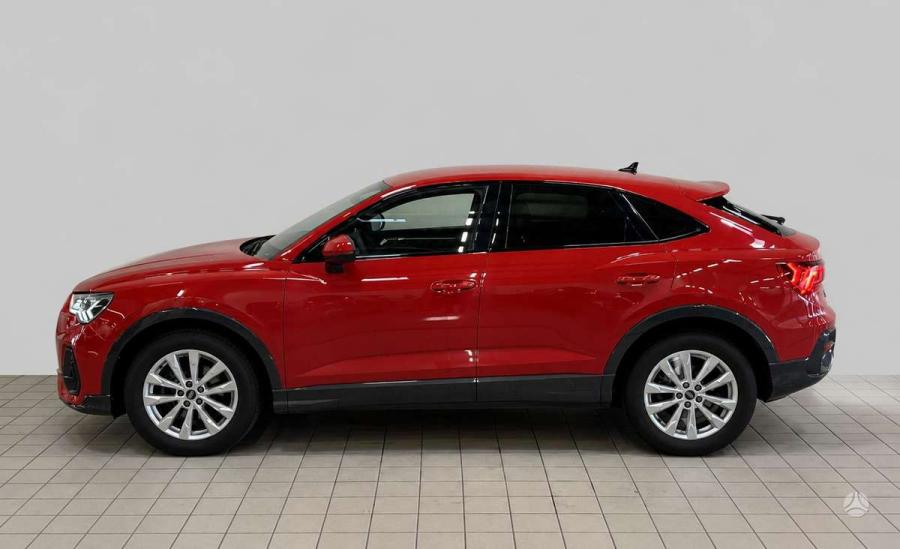 Красный Ауди Q3 Sportback 2024 в Каунас, объемом двигателя 1.50 л и пробегом 15 тыс. км за 33500 €, фото 3 на AUTOMOTO.COM.LV