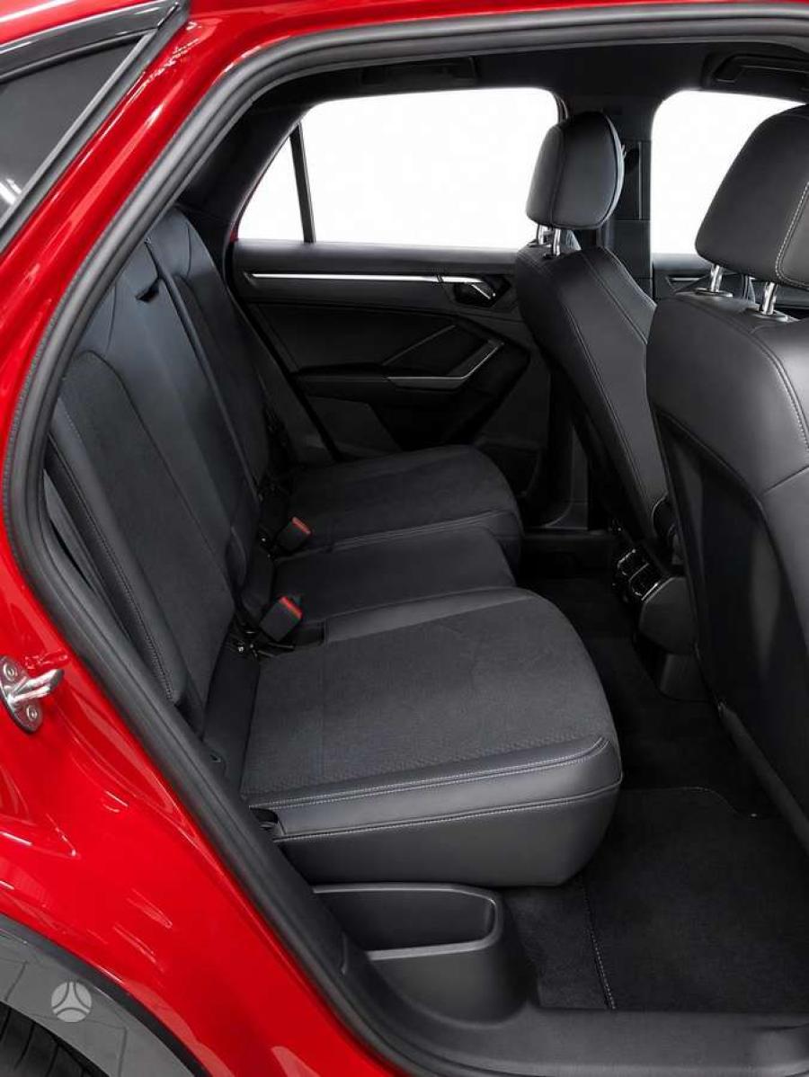 Красный Ауди Q3 Sportback 2024 в Каунас, объемом двигателя 1.50 л и пробегом 15 тыс. км за 33500 €, фото 10 на AUTOMOTO.COM.LV
