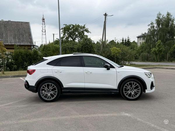 White Audi Q3 Sportback 2019 in Taurage, with an engine capacity of 1.97 L and mileage of 175 thousand km for 21500 €, photo 7 on AUTOMOTO.COM.LV