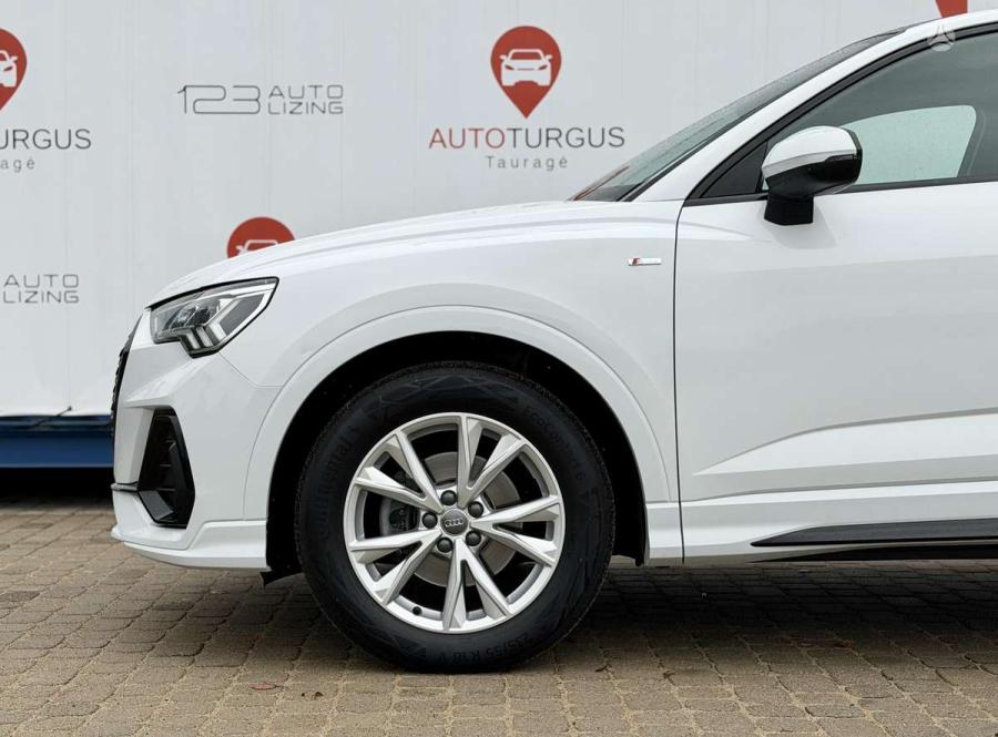 White Audi Q3 Sportback 2019 in Taurage, with an engine capacity of 1.97 L and mileage of 218 thousand km for 18900 €, photo 18 on AUTOMOTO.COM.LV