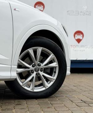 White Audi Q3 Sportback 2019 in Taurage, with an engine capacity of 1.97 L and mileage of 218 thousand km for 18900 €, photo 31 on AUTOMOTO.COM.LV