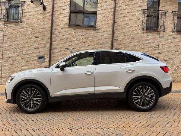 Ауди Q3 Sportback 2021 в Вильнюс на AUTOMOTO.COM.LV Белый Ауди Q3 Sportback 2021 в Вильнюс, объемом двигателя 1.50 л и пробегом 55 тыс. км за 28990 €, фото 7 на AUTOMOTO.COM.LV